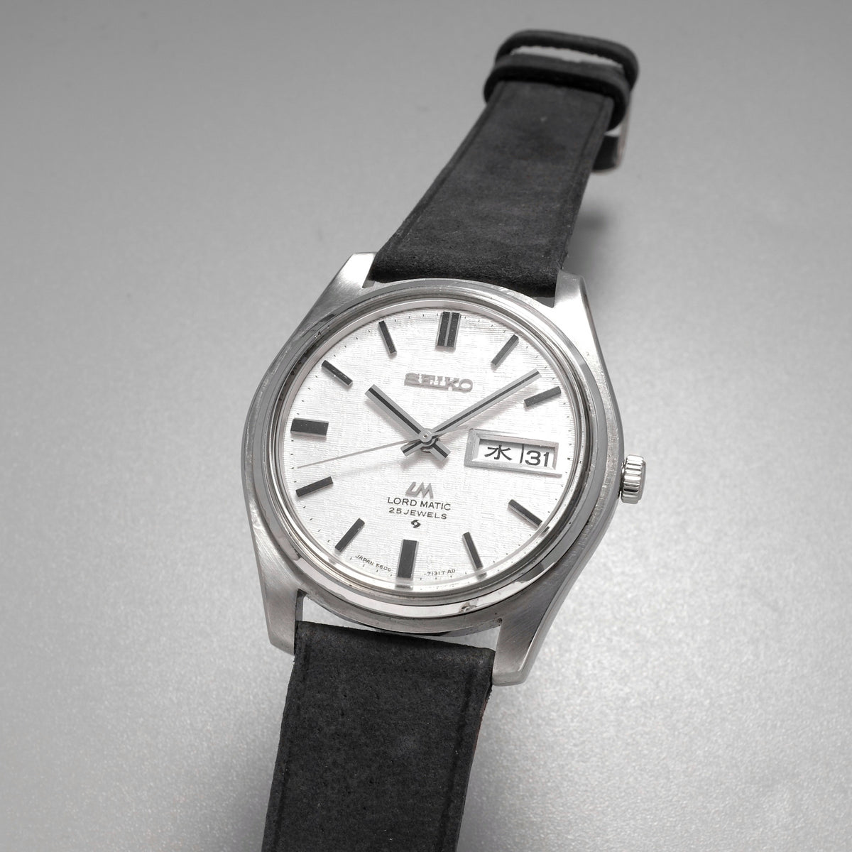 Seiko Lord Matic 5606-7030 from 1968 (Linen Dial Variant) – Paleh