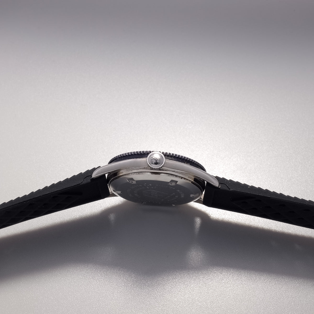 Oris Waterproof Circa 1970 – Paleh